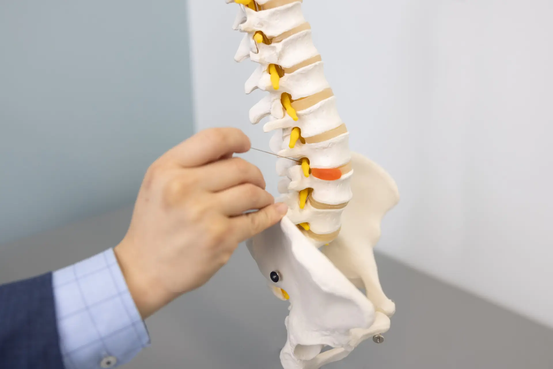 Epidural Steroid Injections - Texas Back Institute