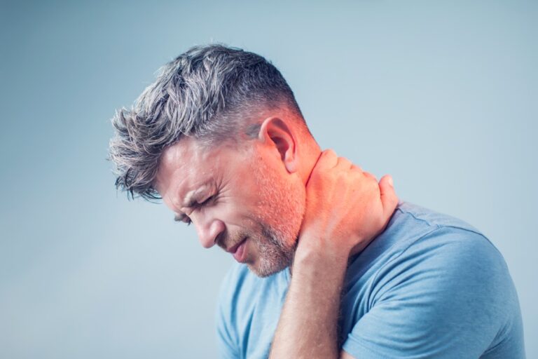 Everything You Need to Know About the 8 Common Causes of Neck Pain ...